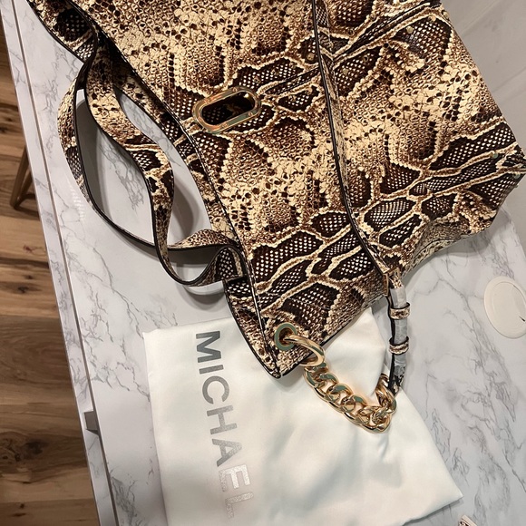 Michael Kors Collection | Bags | Michael Kors Astor Legacy Large Snake ...